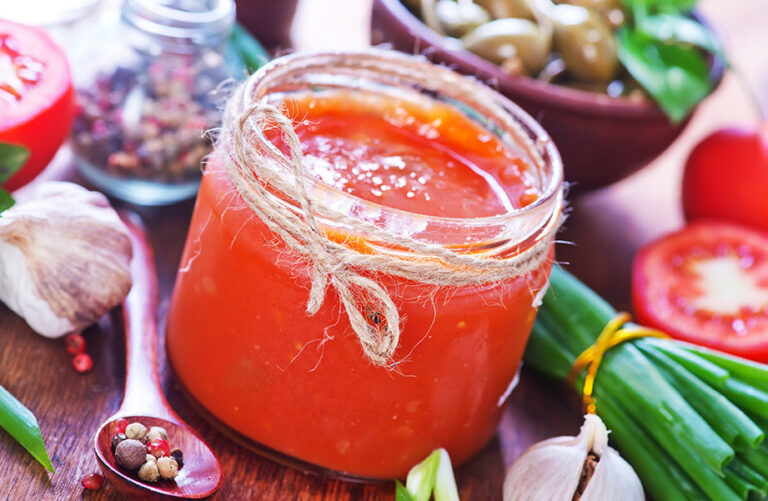 Lycopin: Bedeutung, Vorteile, Quellen und Nebenwirkungen - Ein ...